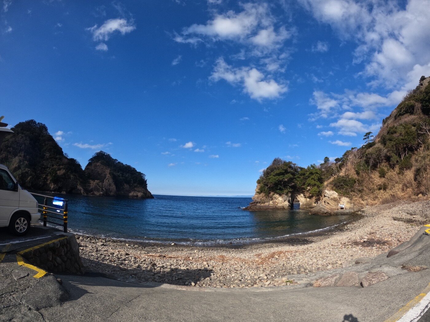 西伊豆・浮島ファンダイブ | スクーバダイビングコース | ツアー報告 | 名古屋のダイビングスクール&ショップ evis ライセンス取得もイルカツアーも充実！